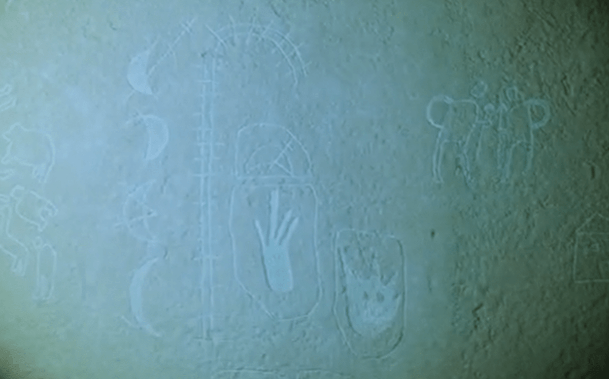 Firebite: Review: Series 1 Episode 4: Vampire Mythology Bulls**t – Sci ...